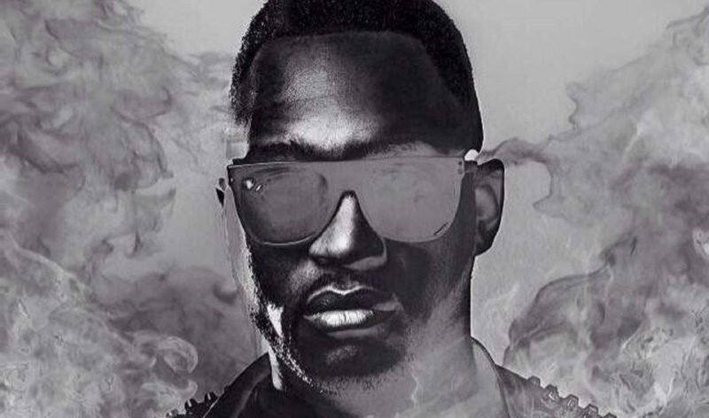 À Aubervilliers, le rappeur Mac Tyer offre trousses et cahiers avant la ...