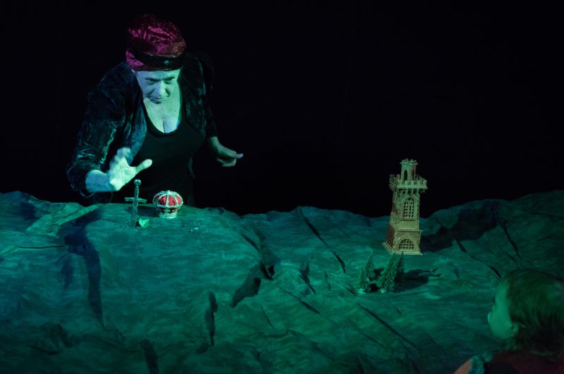 "Baby Macbeth" d'Agnès Limbos : William Shakespeare pour… les tout ...